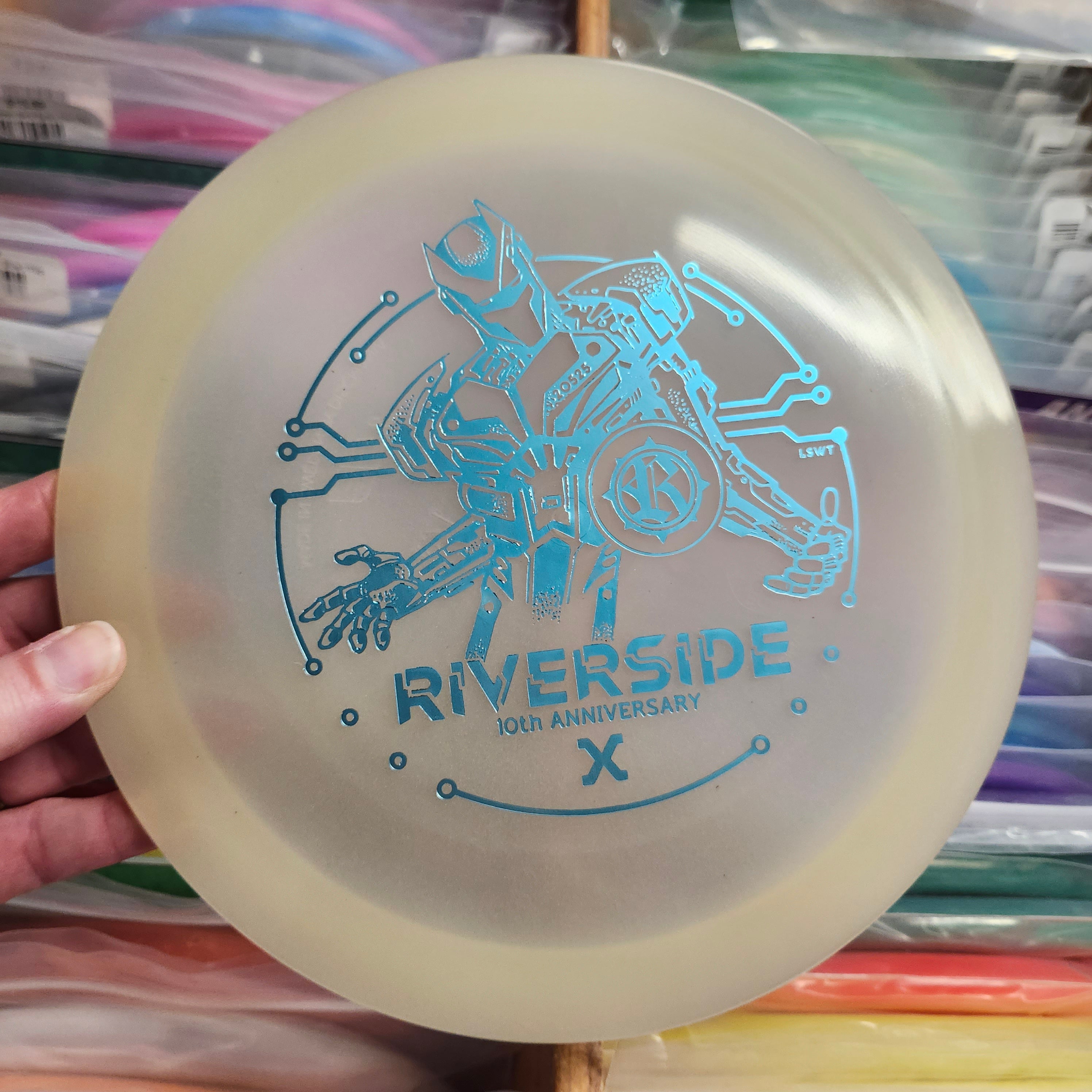 FD3 C-Line Glow Riverside X
